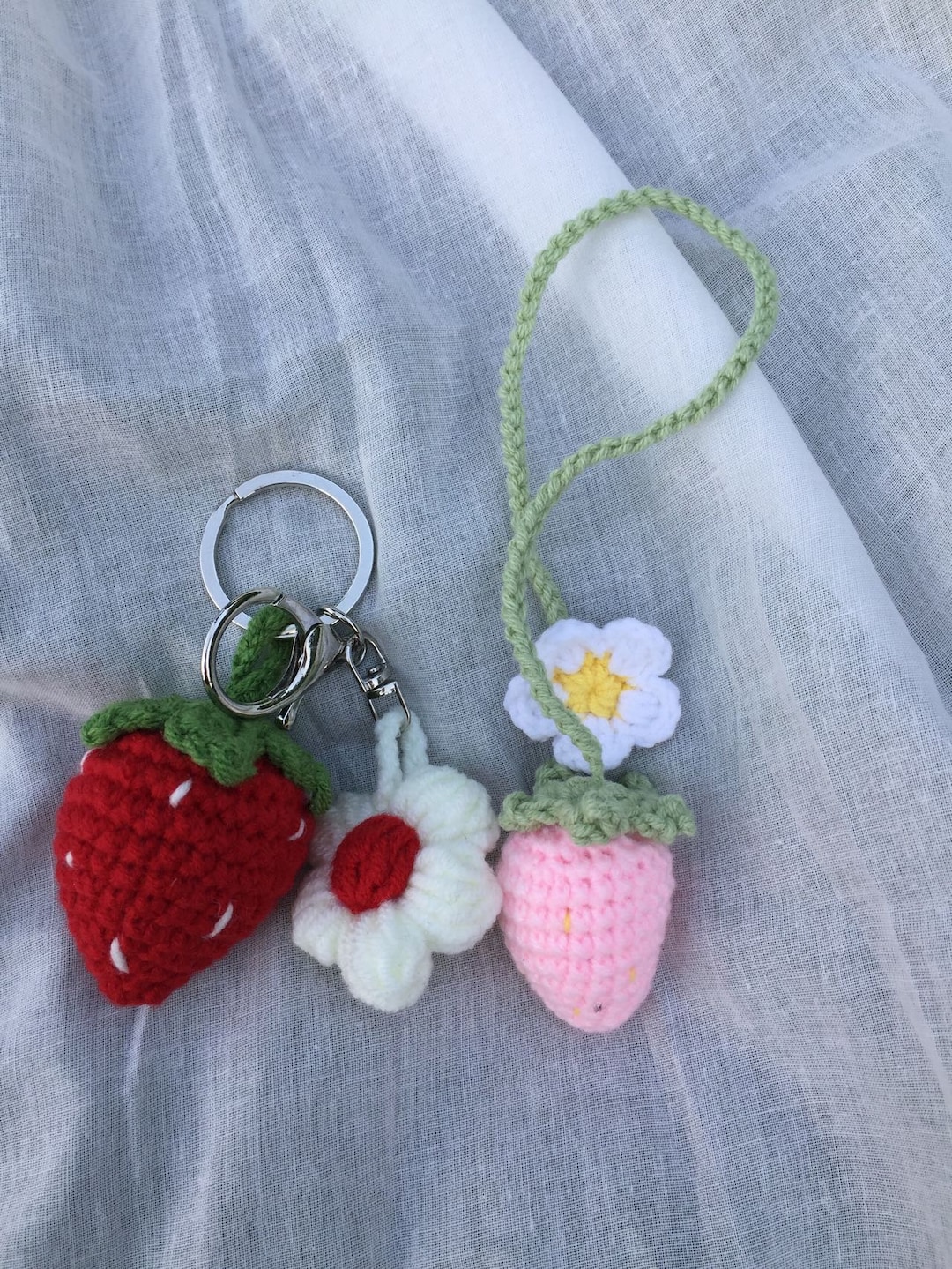 Crochet Strawberry Keychain-strawberry Keychain-cute Crochet Keychain ...