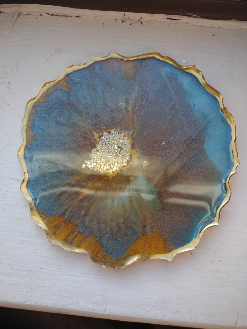 Set of 4 Gold and Blue Resin Geode Coasters With Gold Accents Unique ...