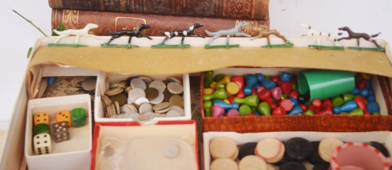 Antique German Board Game With Pewter Dogs Figurines Spielemagazin -JF ...