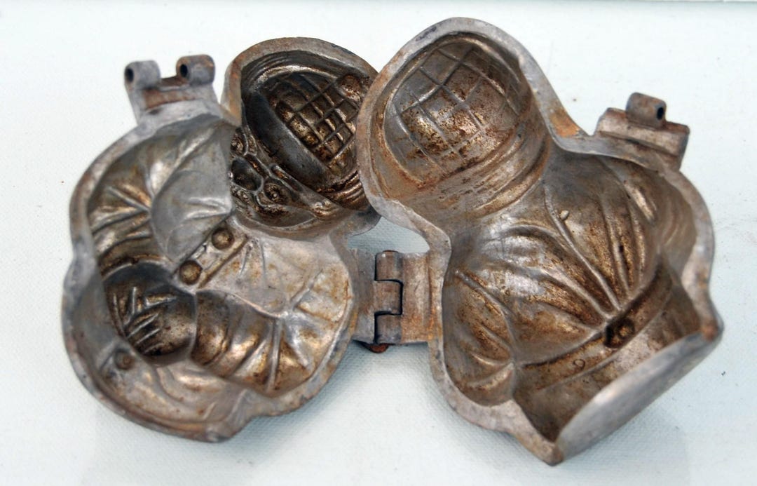 Antique Pewter Mold for Cookies, Ice Cream, Chocolate Mold Old Man ...