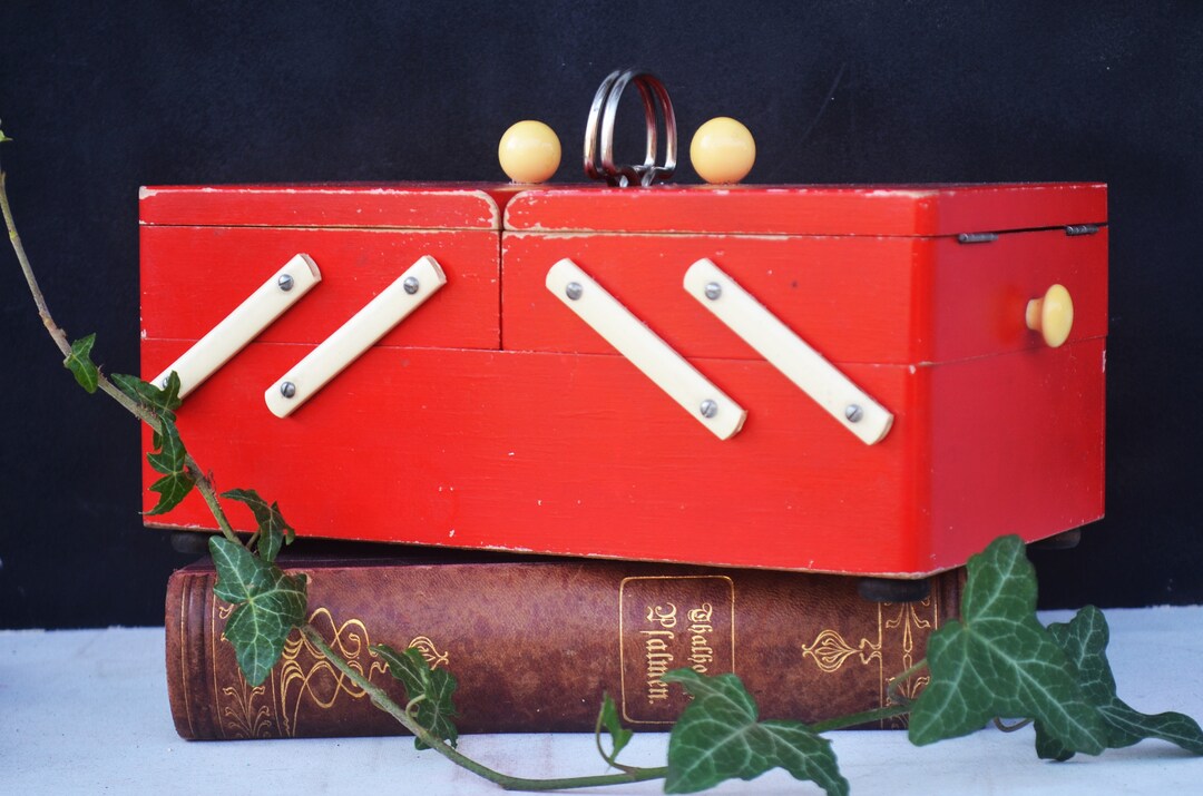 Art Deco Sewing Box Red Painted Wood With Celulloid Buttons - Etsy
