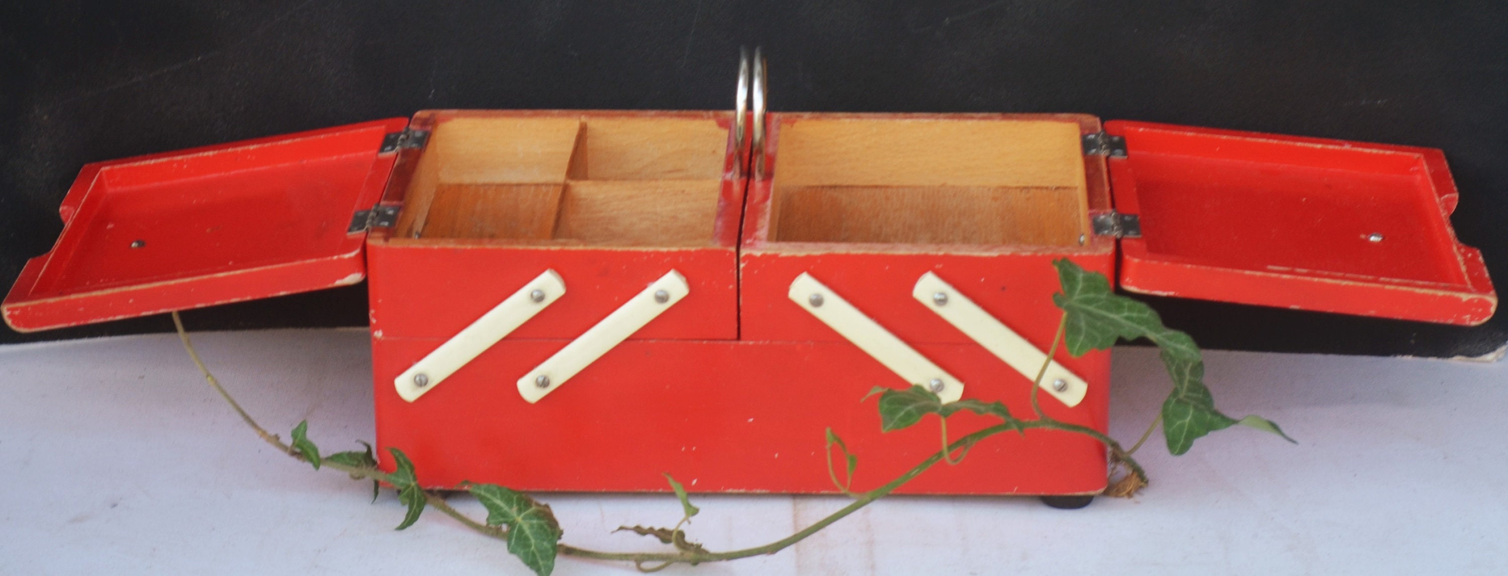 Art Deco Sewing Box Red Painted Wood With Celulloid Buttons - Etsy