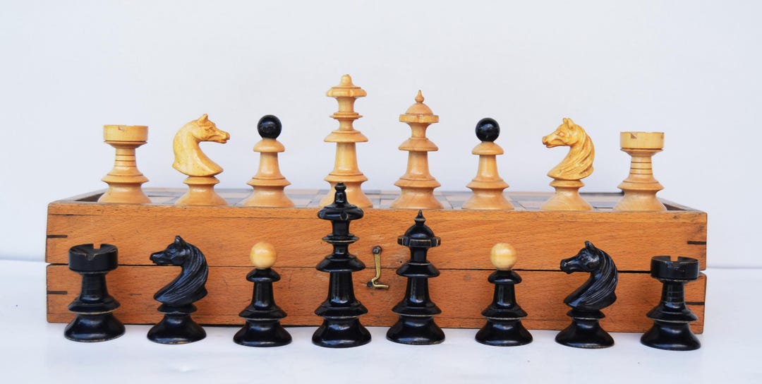 Old Vienna Coffee House Chess Set King 80 Mm in Original Box - Etsy
