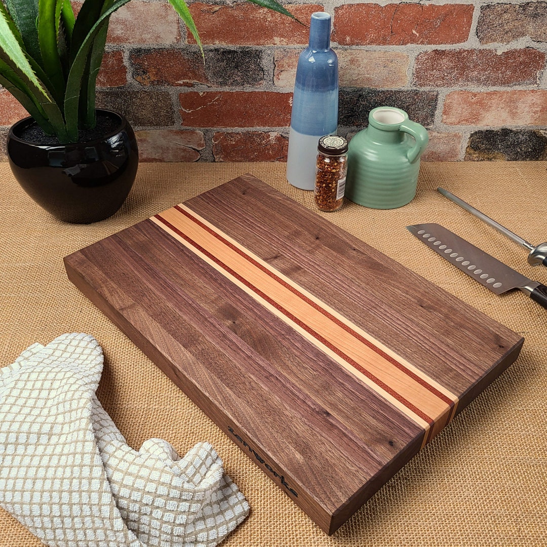 Pattern Cutting Board / Walnut / Edge Grain / Handmade Cutting Board ...