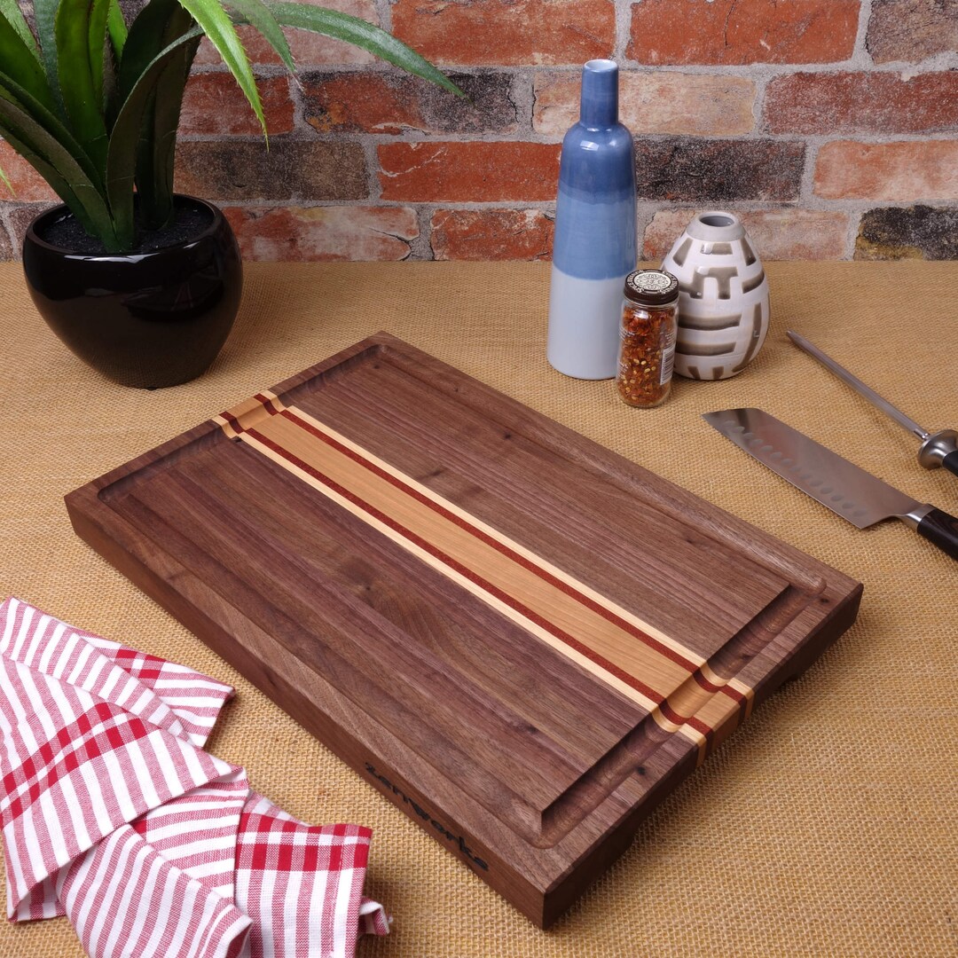 Pattern Cutting Board / Walnut / Edge Grain / Juice Groove / Handmade ...