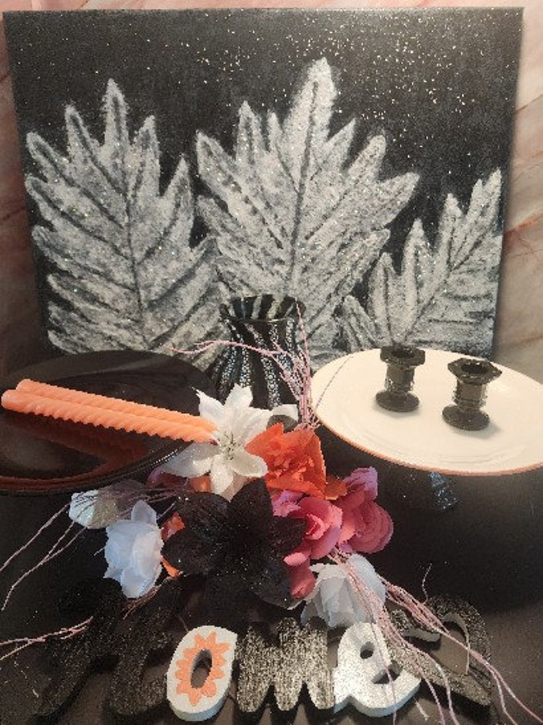 10 Piece Home Staging Set Serving Trays, Vase With Flowers, Candle ...