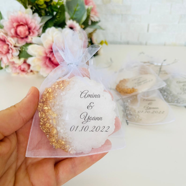 Personalized Epoxy Magnet Favor, Custom Epoxy Wedding Resin Gift ...