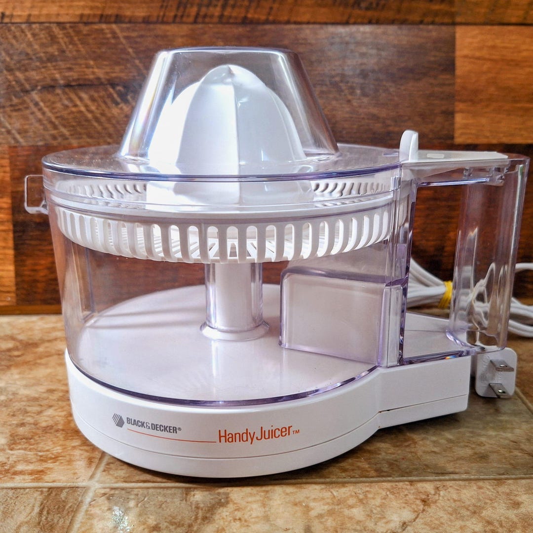 Vintage Black and Decker Handy Juicer: 1990s Citrus Press, Model HJ28 ...