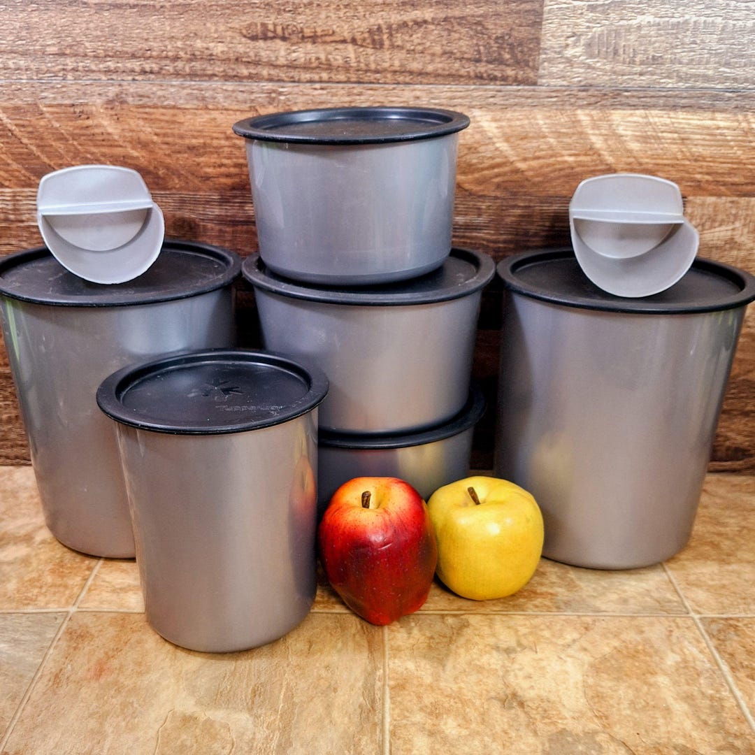 14 Piece Set of Vintage 1980s Tupperware Canisters and Lids Plus Round ...