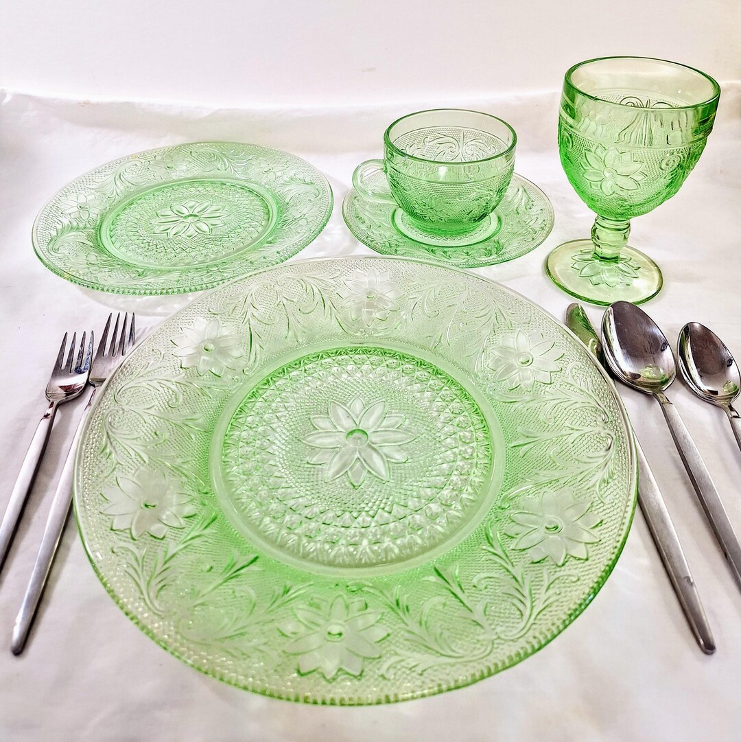 20-piece Chantilly Green Glass Dishware Set | 1980s Elegant Lime Green ...