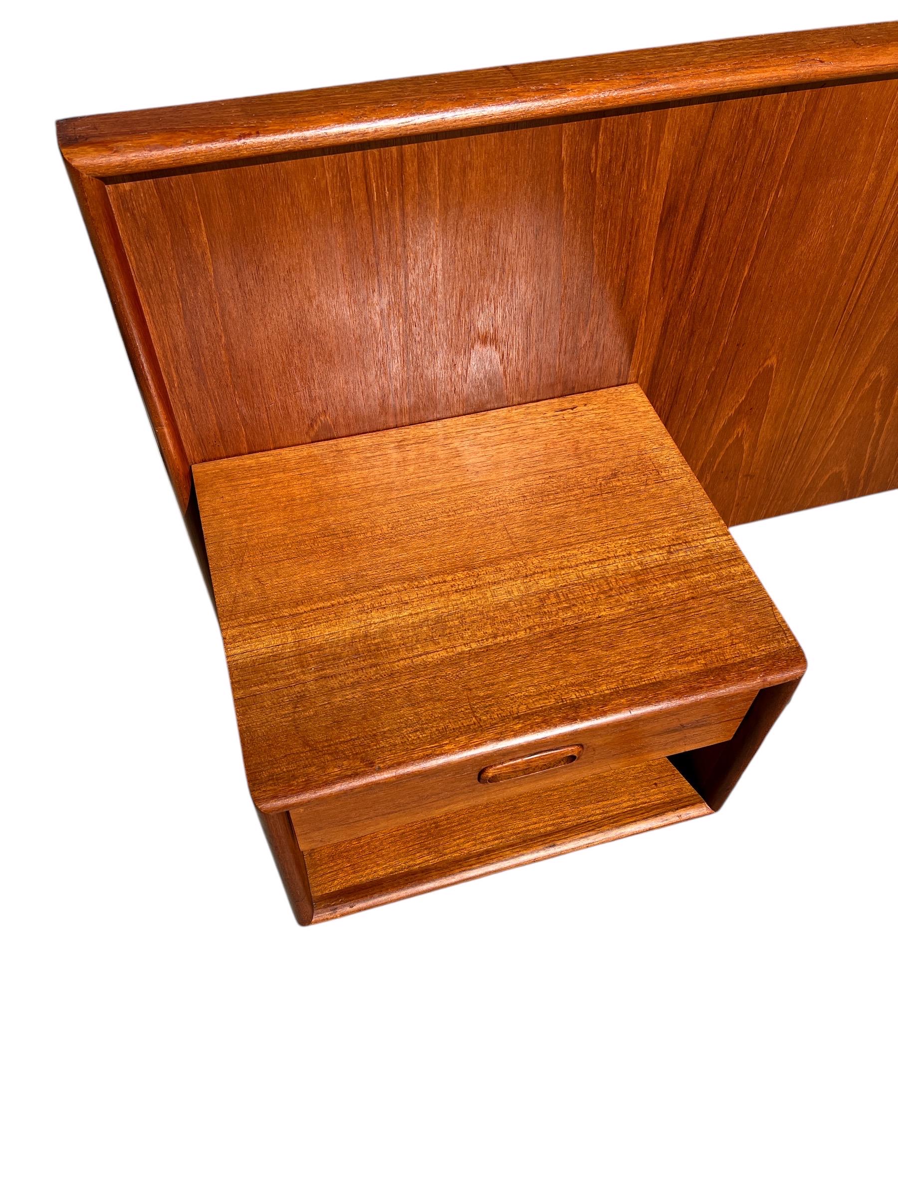 Vintage Queen Teak Headboard W/floating Nightstands - Etsy