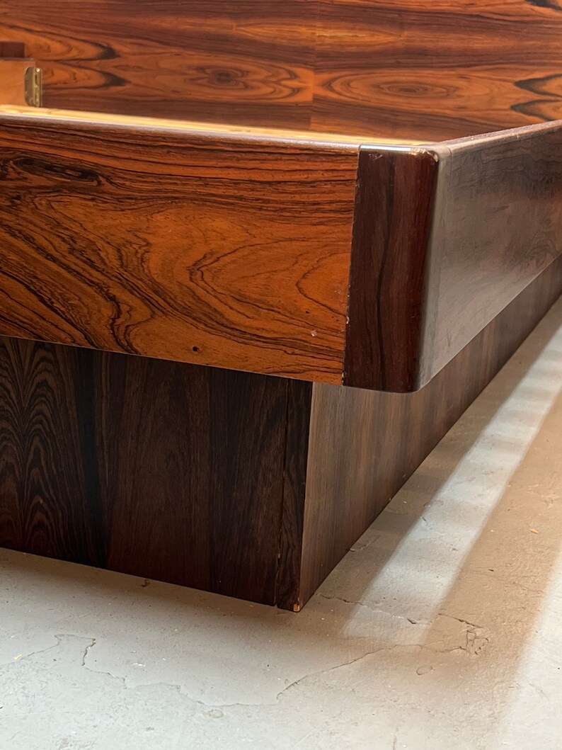 Brazilian Rosewood Mid Century Queen Platform Bed - Etsy