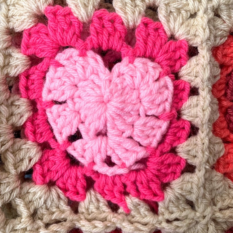 Heart Granny Square Motif PATTERN - Etsy