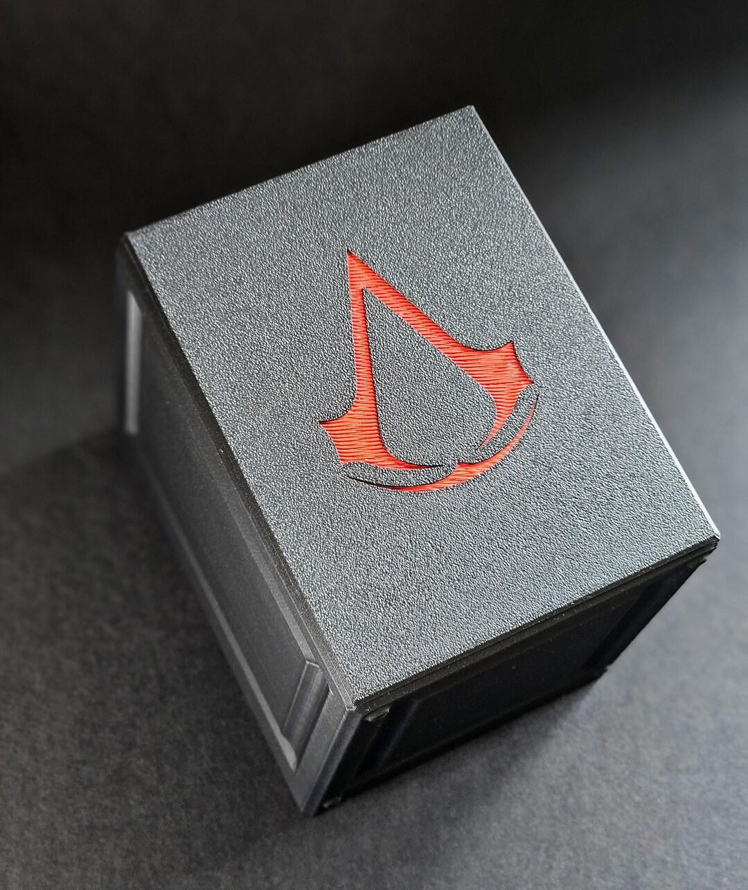 Assassins Creed - Commander Showcase Deck Box: Magic the Gathering EDH ...