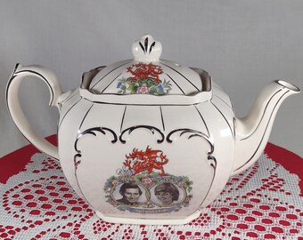 Princess Diana Tea Pot - Etsy
