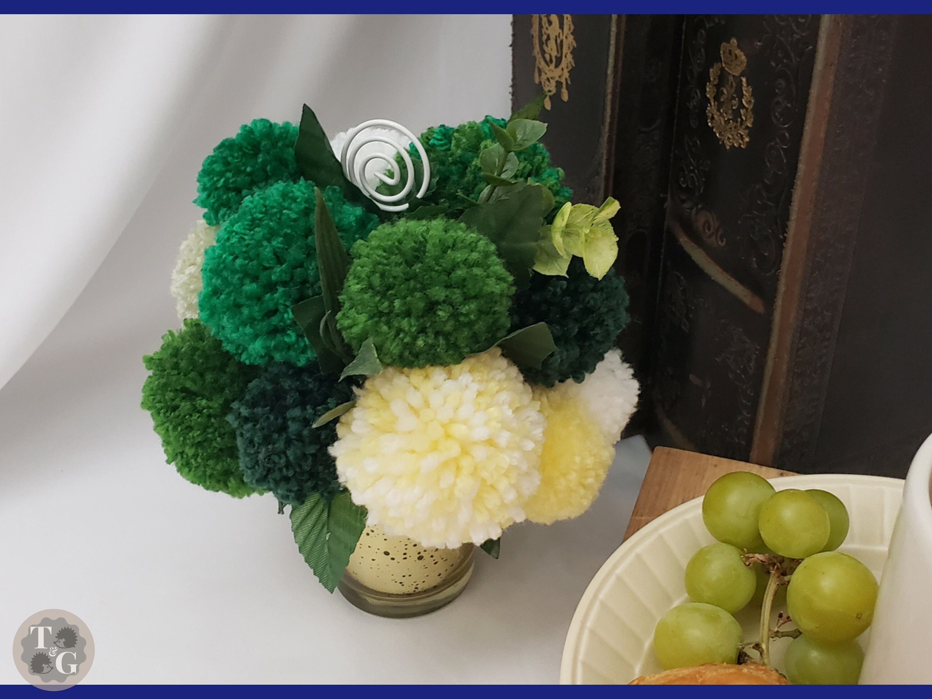 Emerald Green Card Holder | Graduation Card Holder | Green Flower Pom ...