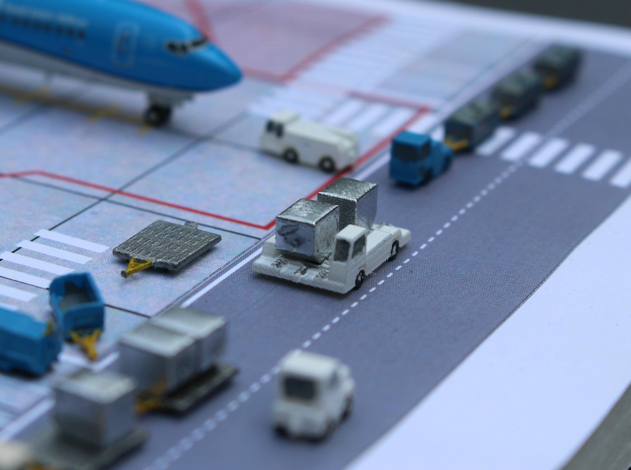 HUGE 1:400 Ground Support Equipment Set - STL Download - Etsy