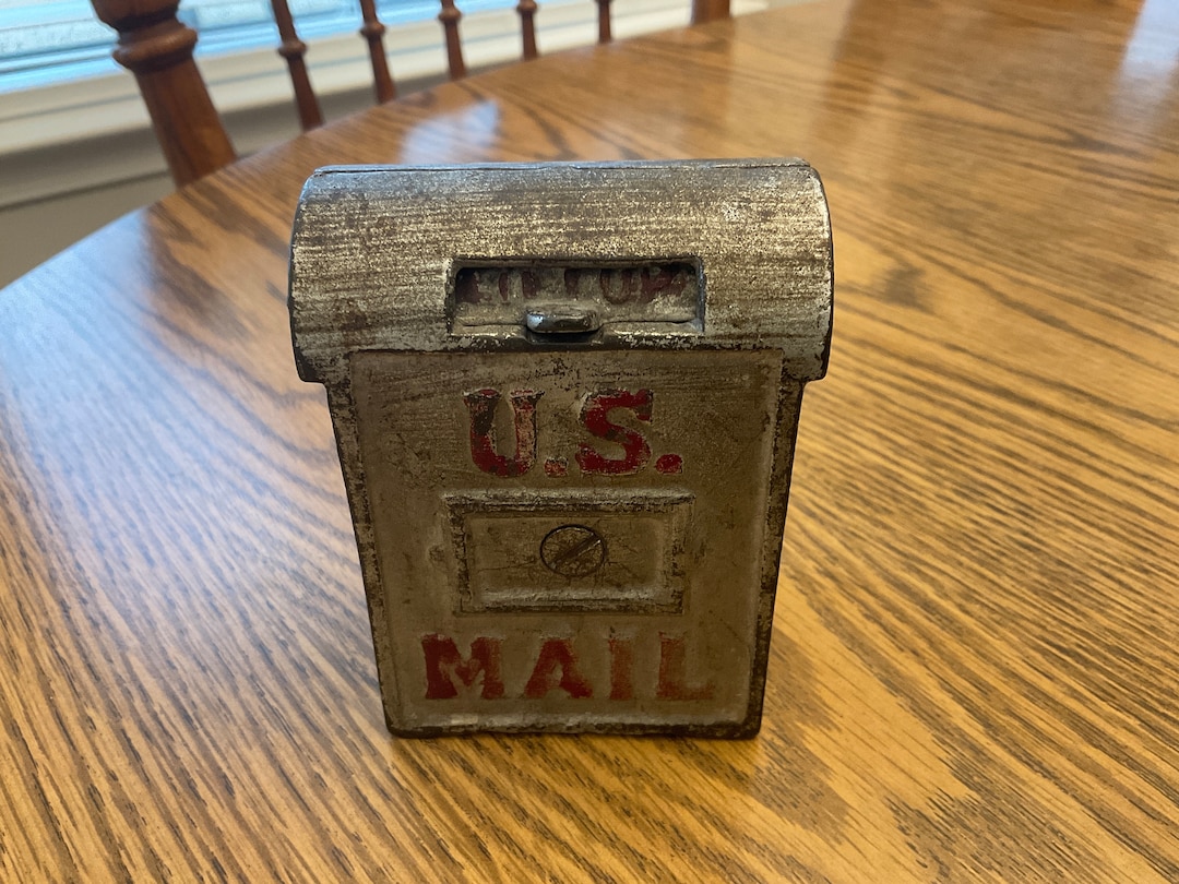 Vintage Cast Iron Bank Antique - Etsy