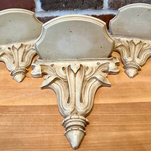 Vintage Syroco MCM Wood Hanging Wall Shelf Sconce - Etsy