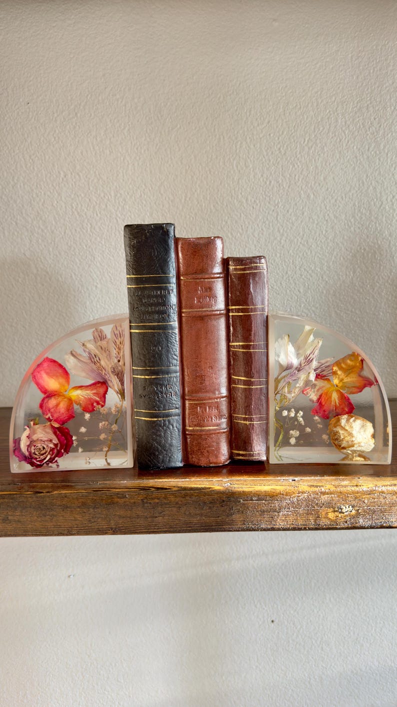 Wedding Bouquet Resin Bookends | Dried Flower Preservation | Custom ...