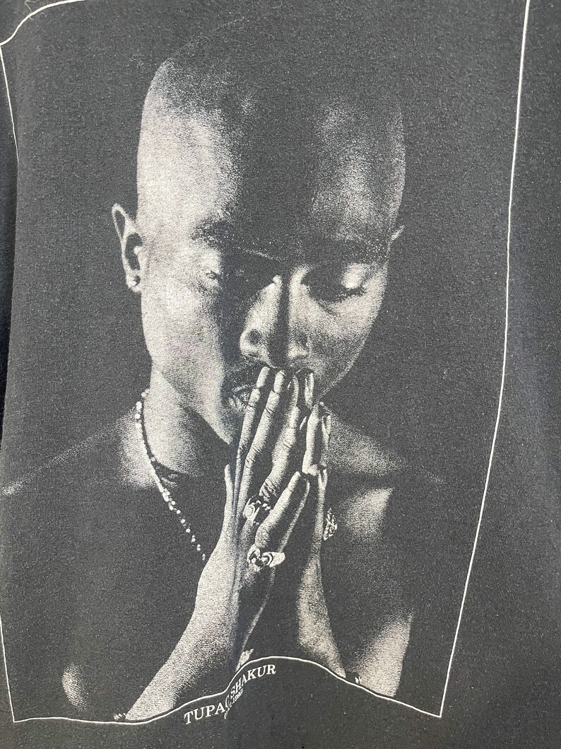 Large Tupac Memorial Portrait Tee Shirt - Etsy