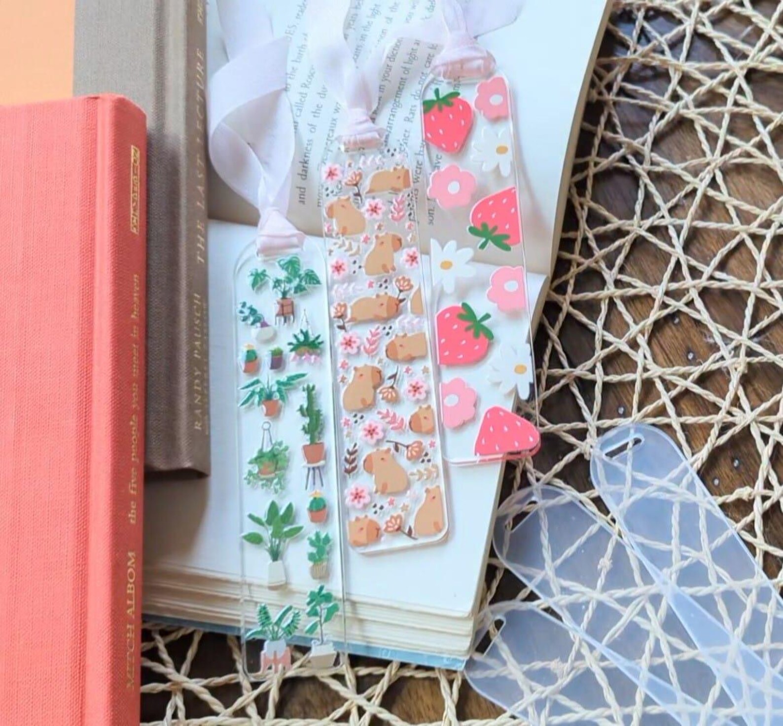 Capybara Bookmark: Acrylic Bookmark, Unique Gifts for Book Lovers, Cute ...