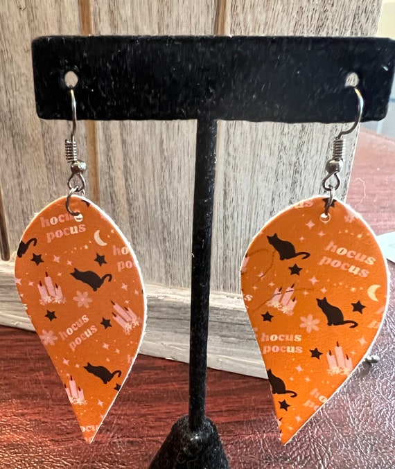 Hocus Pocus Inverted Teardrops - Etsy