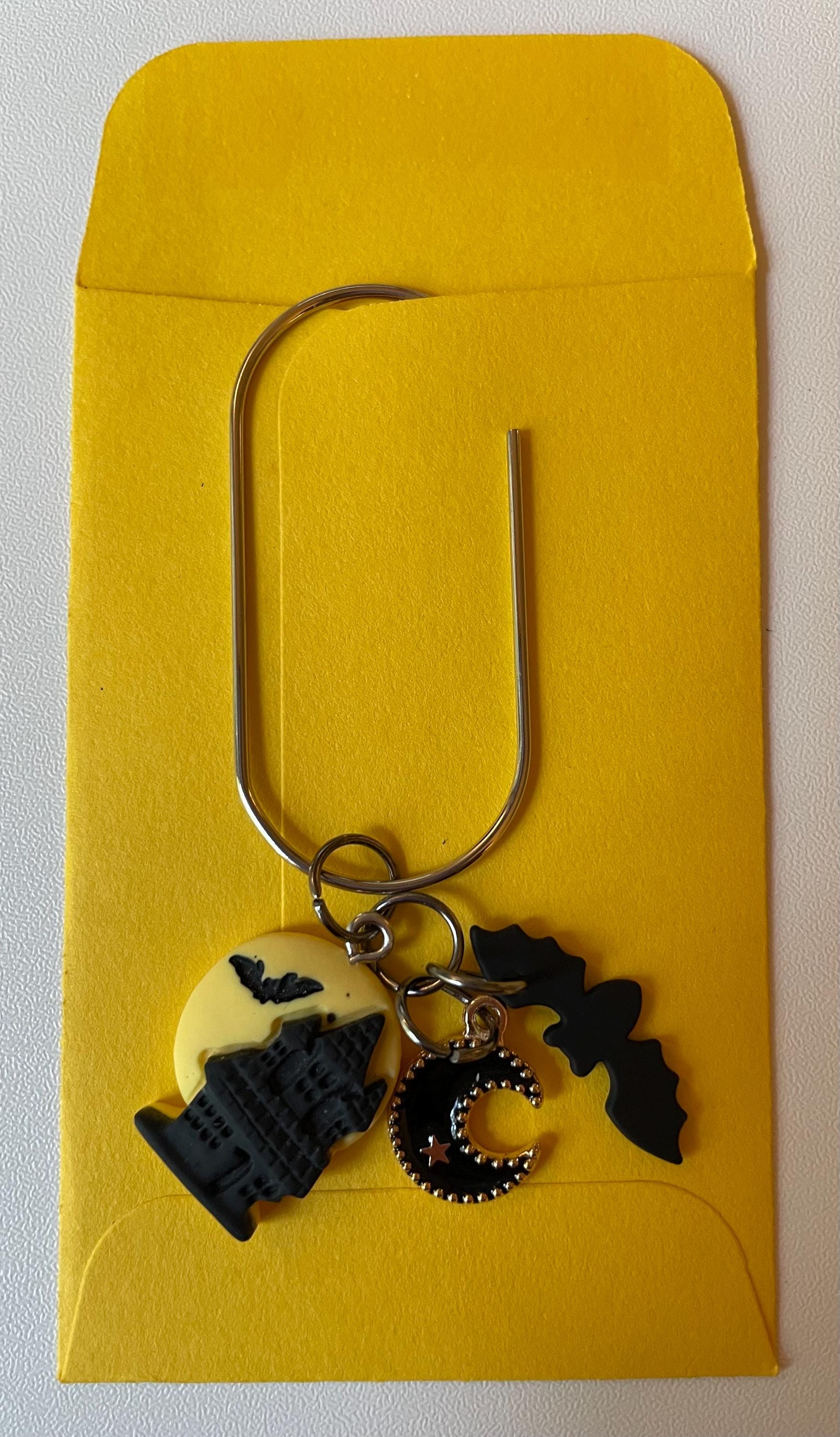 Halloween Altered Paper Clip Charms: Junk Journal Embellishments ...