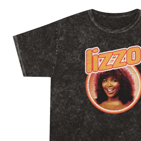 Lizzo - Etsy