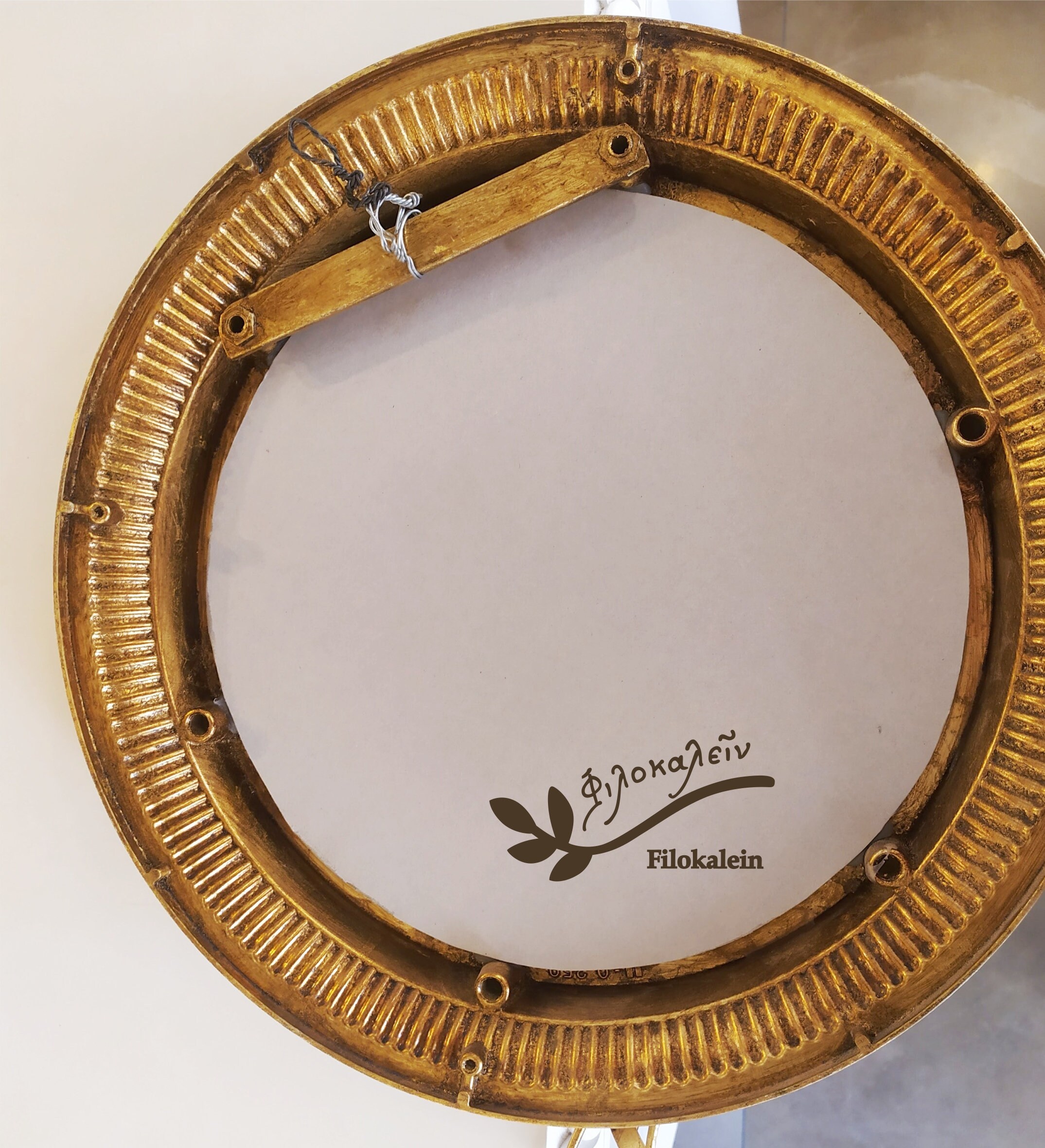 Gold Metal Wall Mirror With 3D Corn Leaves, Art Deco Shiny Gold Round ...