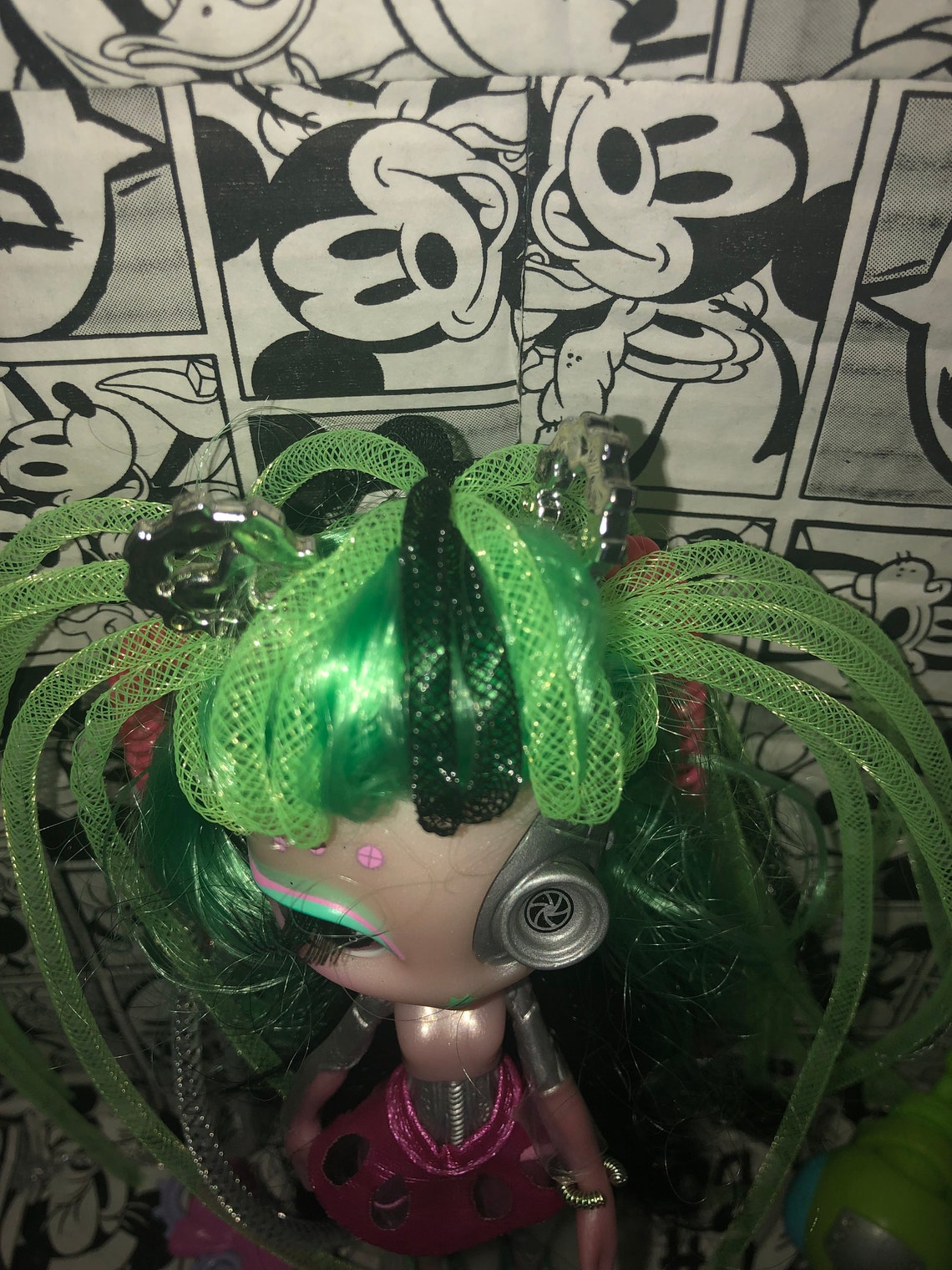 Novi Star Roe Botik Fashion Doll MGA Green - Etsy