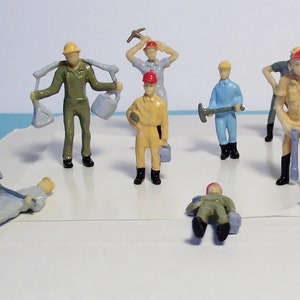 O Scale Model Railroad Workers: Hand Painted Figures, 12 Pieces - Etsy