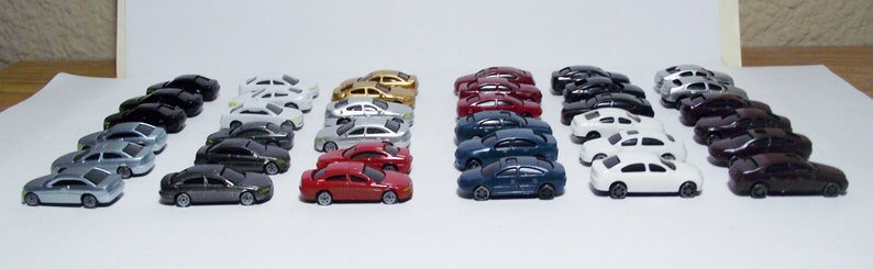 N Scale Plastic Model Cars in Several Colors and Styles-32 Cars per ...