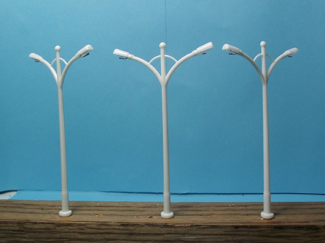 New HO Scale 2 Lamp Model Street and Highway Warm White LED Lights Set ...