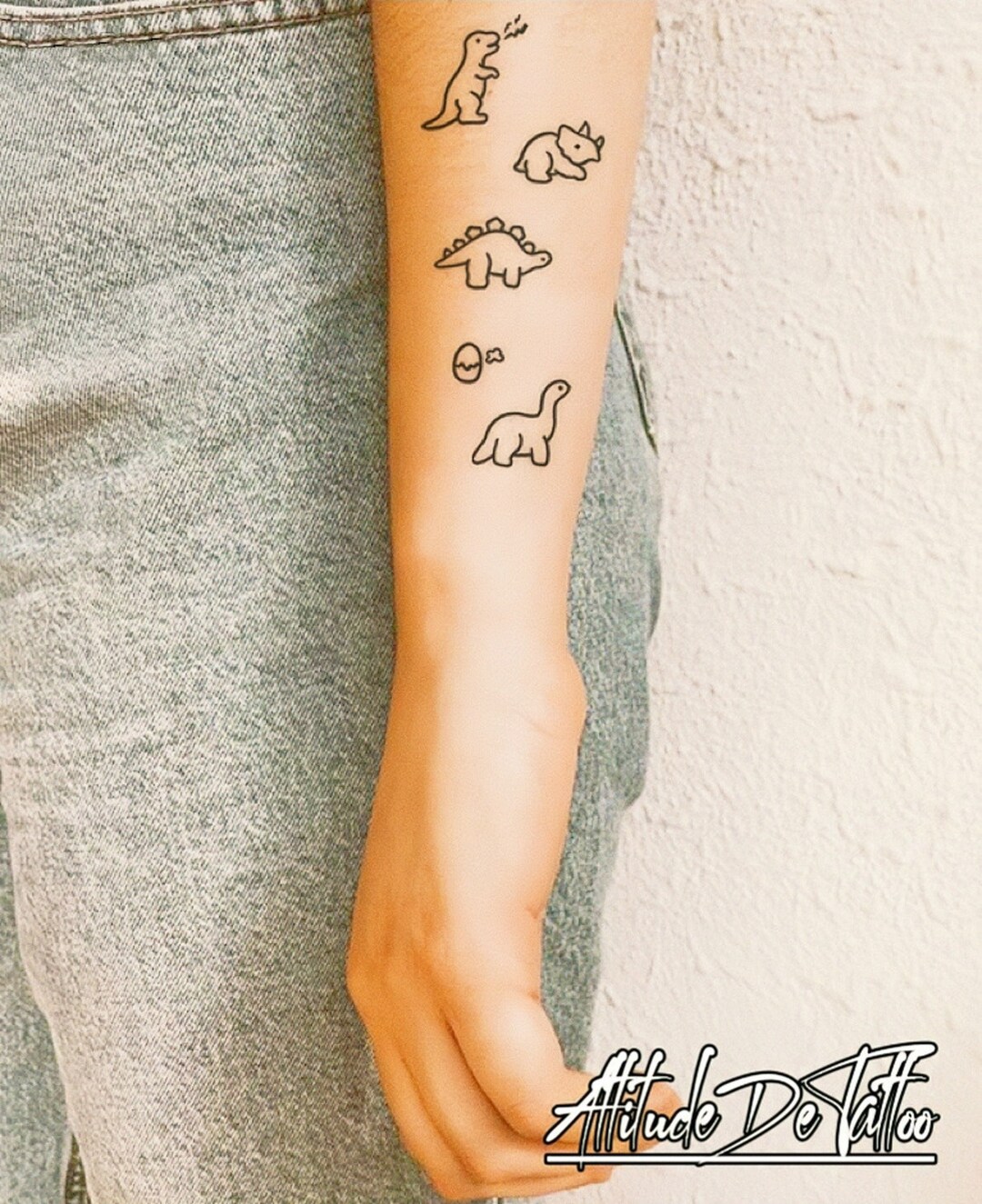 Cute Dinosaurs Semi-permanent Tattoominimalistt-rexcute Tattoo13.5x2.8 ...