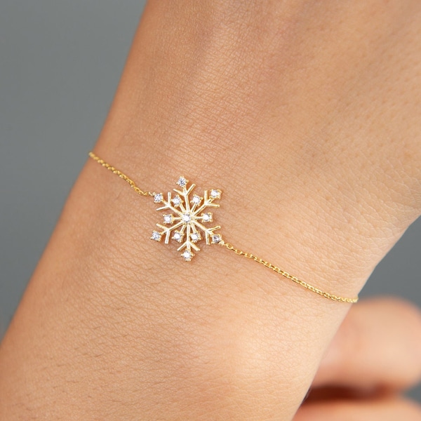 Snowflake Bracelet - Etsy