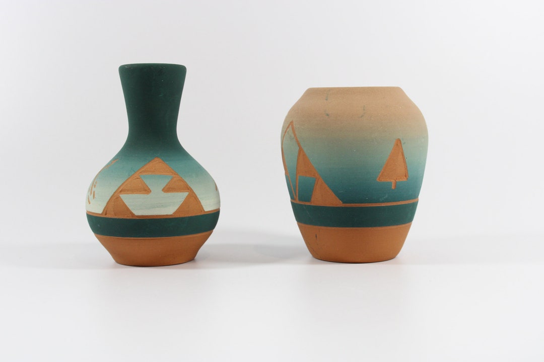 Native American Sioux Handmade Pottery Vases Signed Cameron Trading ...