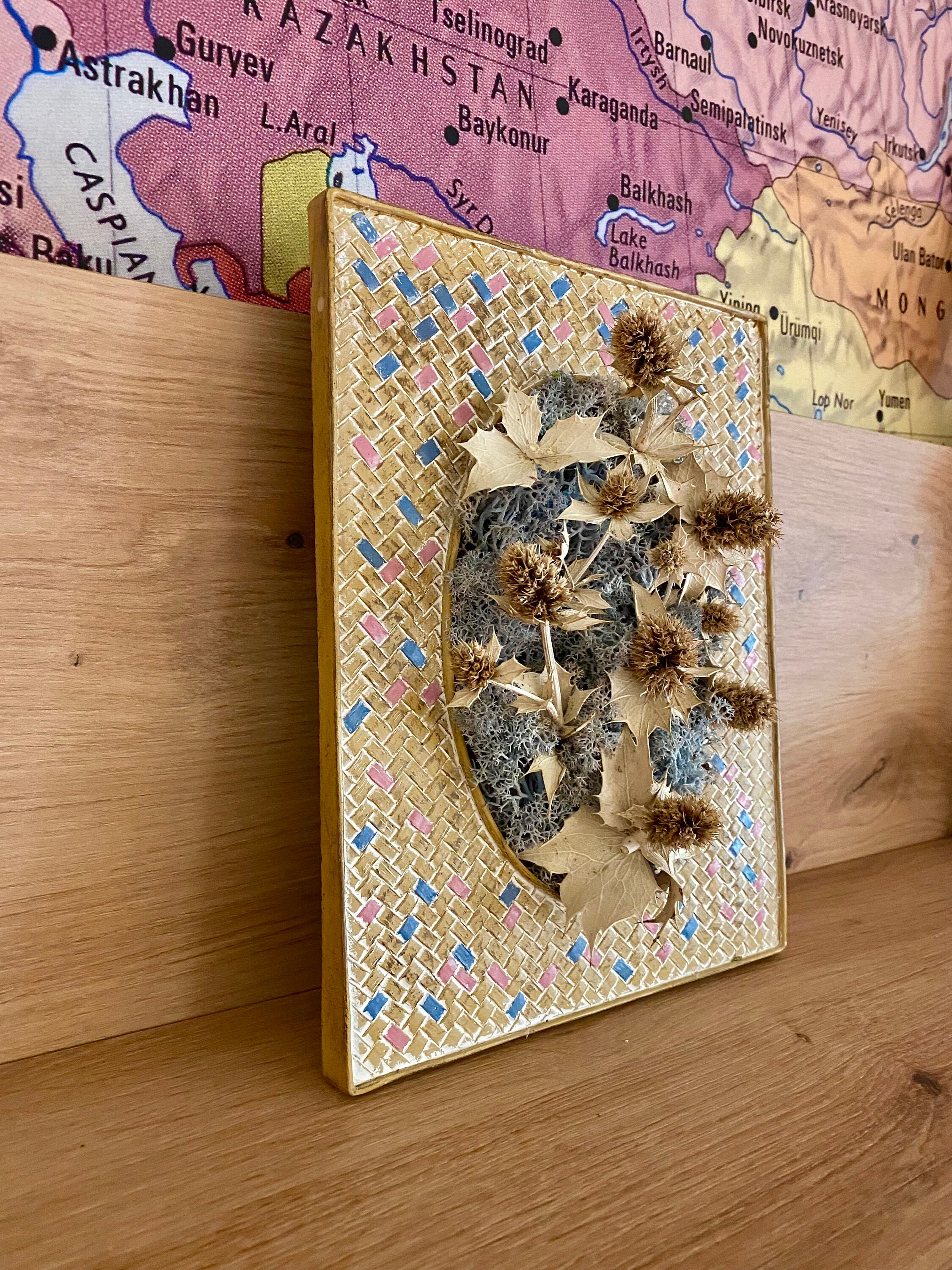 Custom Moss Orient Frame ,custom Made Moss & Wall Gift,homemade Gift ...