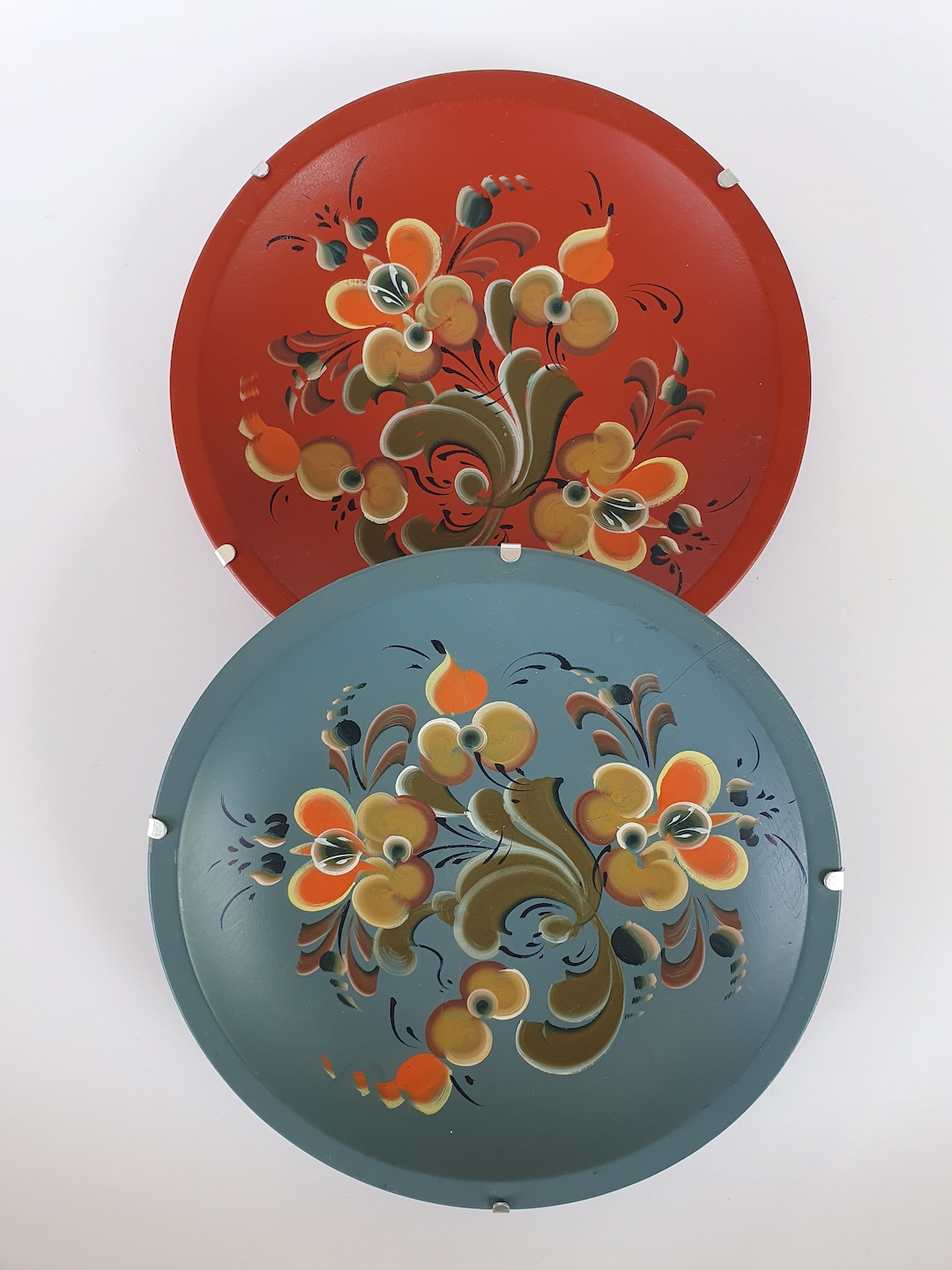 Hand Painted Wooden Wall Plates Set of 2, Red and Blue - Etsy