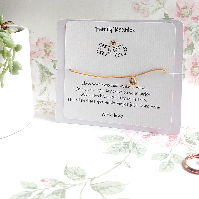 Family Reunion Gifts - 60+ Gift Ideas for 2024