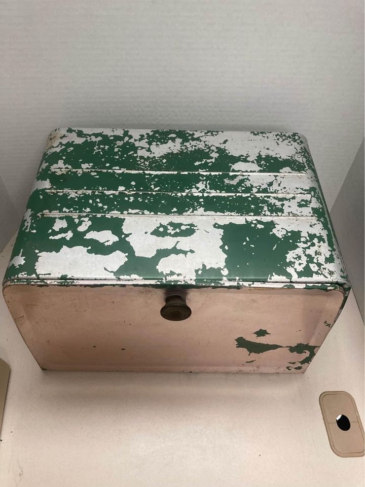 Vintage METAL 1950s Westbend Bread Box working Condition - Etsy