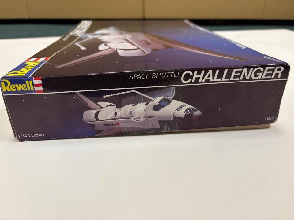 1982 Revell Space Shuttle Challenger Model Kit W/ Autographed ...
