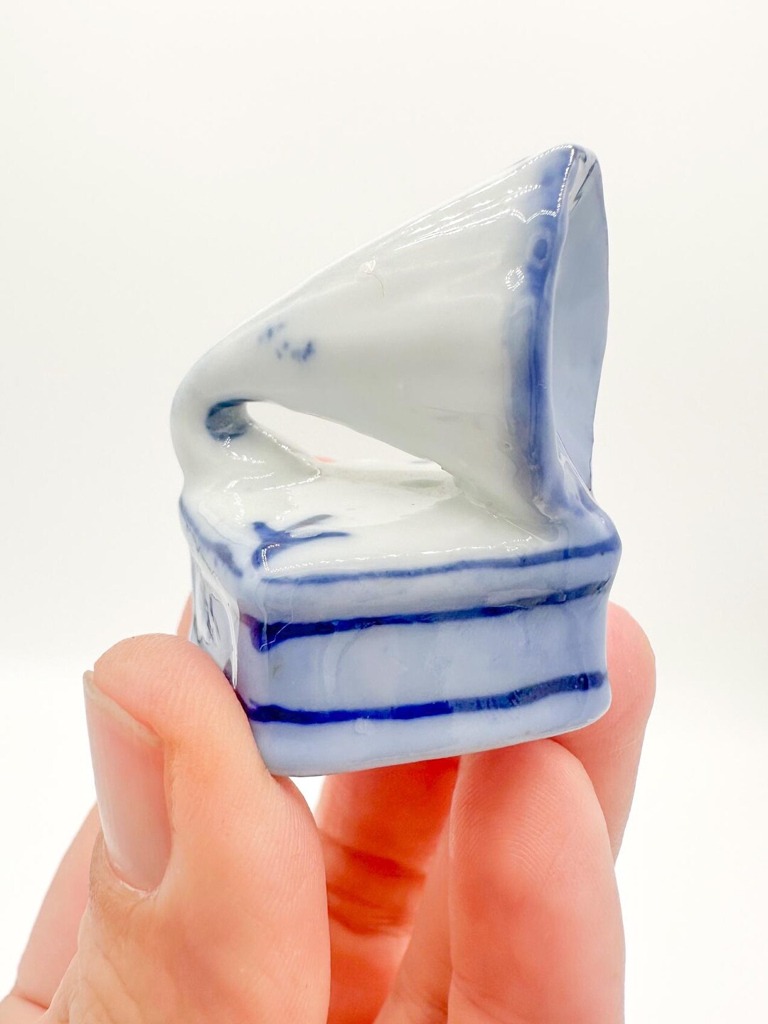 Vintage Miniature Enesco Blue and White Phonograph, 1960s - Etsy