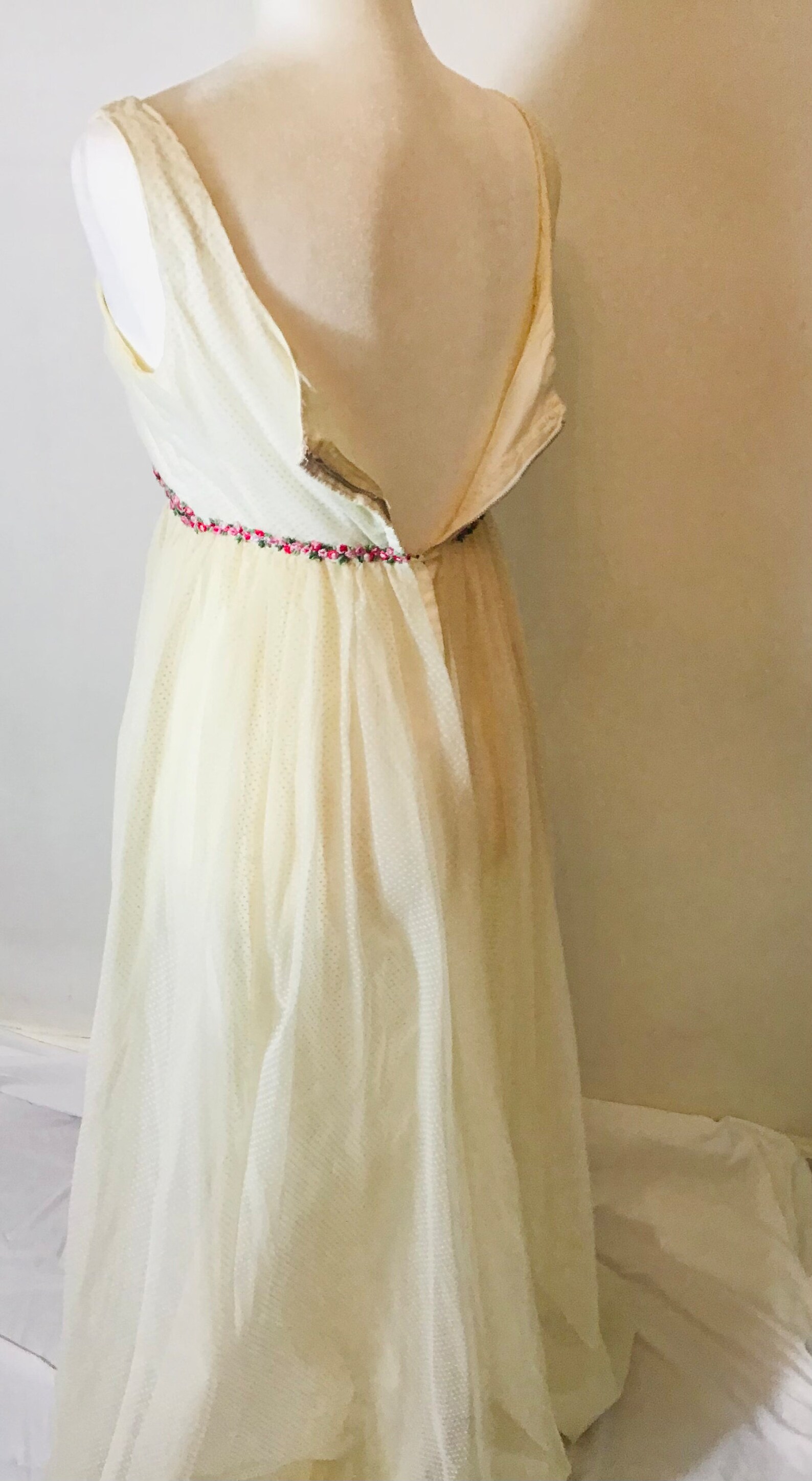 Vintage 1960s Full Length Swiss Dot Dress - Etsy