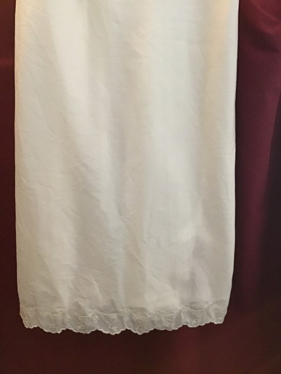 Vintage 1950s Barbizon Full Slip Gem