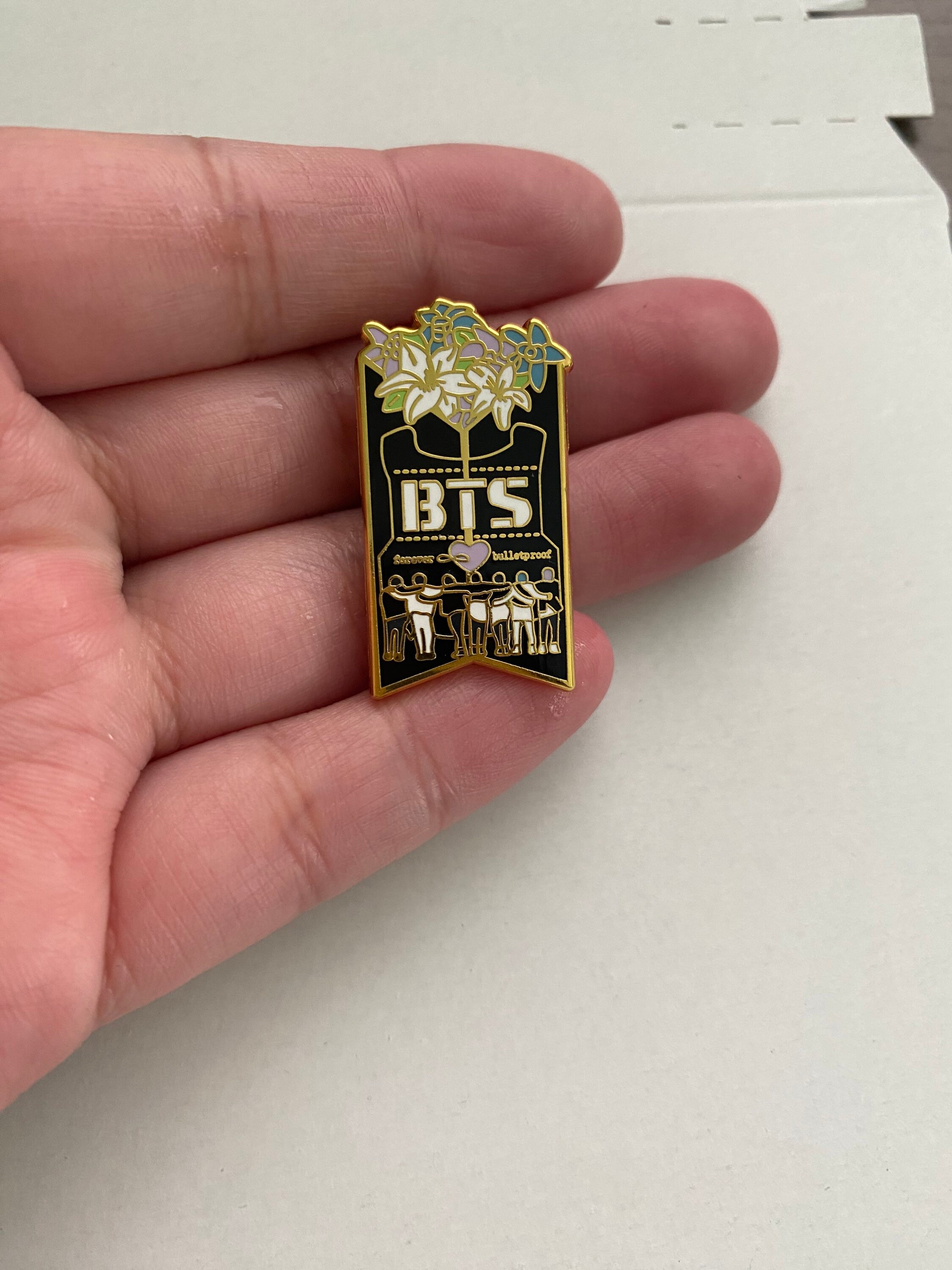 BTS Pins We Are Bulletproof Hope World BTS Sunshine - Etsy