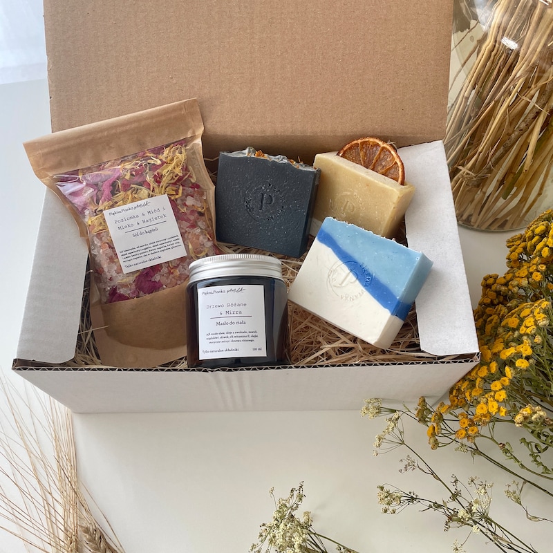 Gift Set - 60+ Gift Ideas for 2025