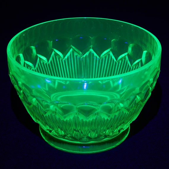 Vaseline Glass Zig Zag Pattern Bowl Vintage Yellow Uranium - Etsy
