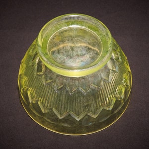 Vaseline Glass Zig Zag Pattern Bowl, Vintage Yellow Uranium Glass - Etsy