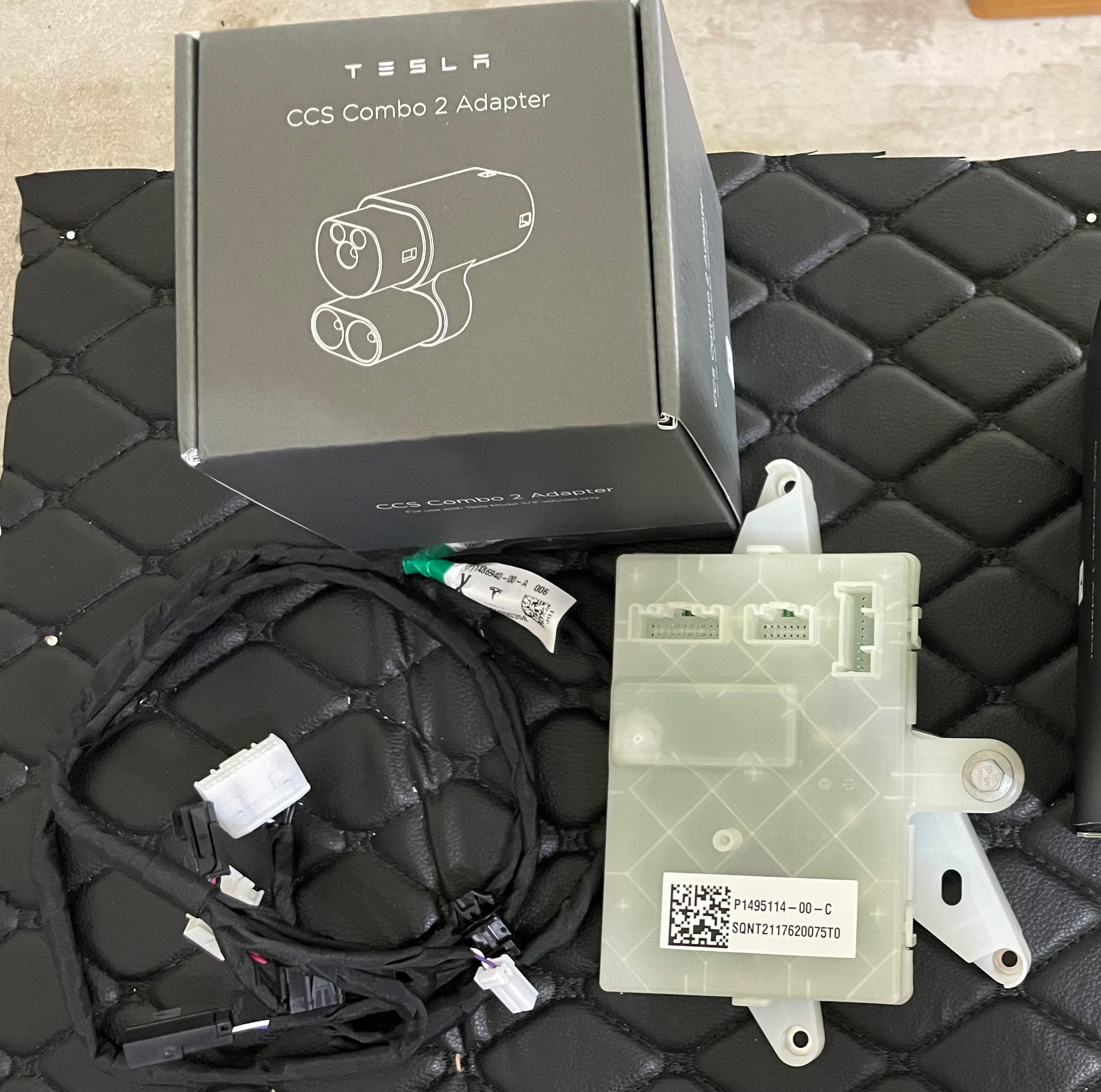 Tesla Model X CCS Retrofit Kit (1506266-00-B 1495114-00-C 1486940-00-A ...